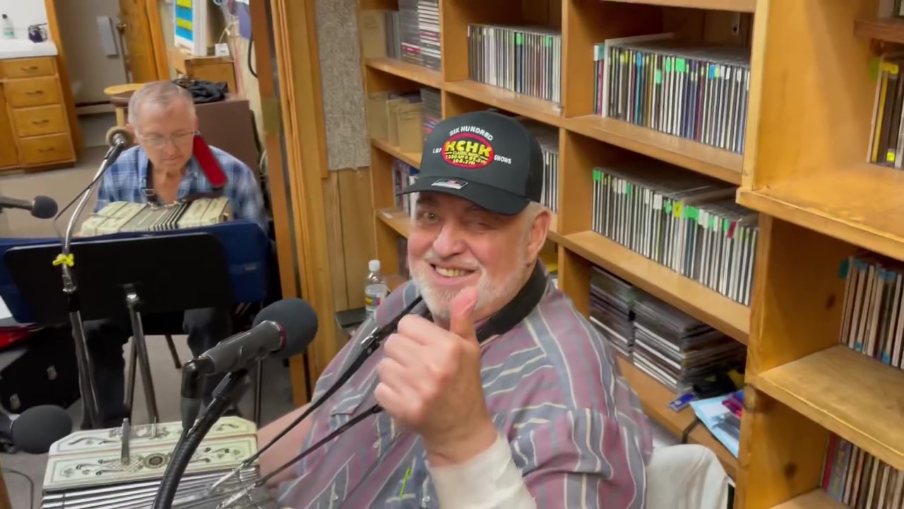 Live Musician Friday 5-24-24 with Larry And John Novotny - Ingstad Media